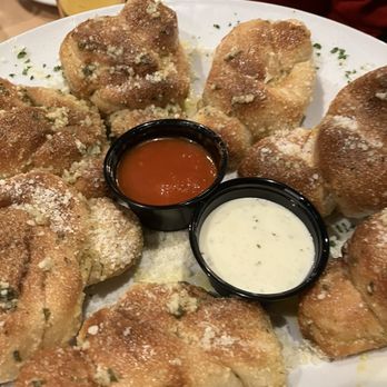 MOOTZ PIZZERIA + BAR - Updated October 2024 - 578 Photos & 585 Reviews ...