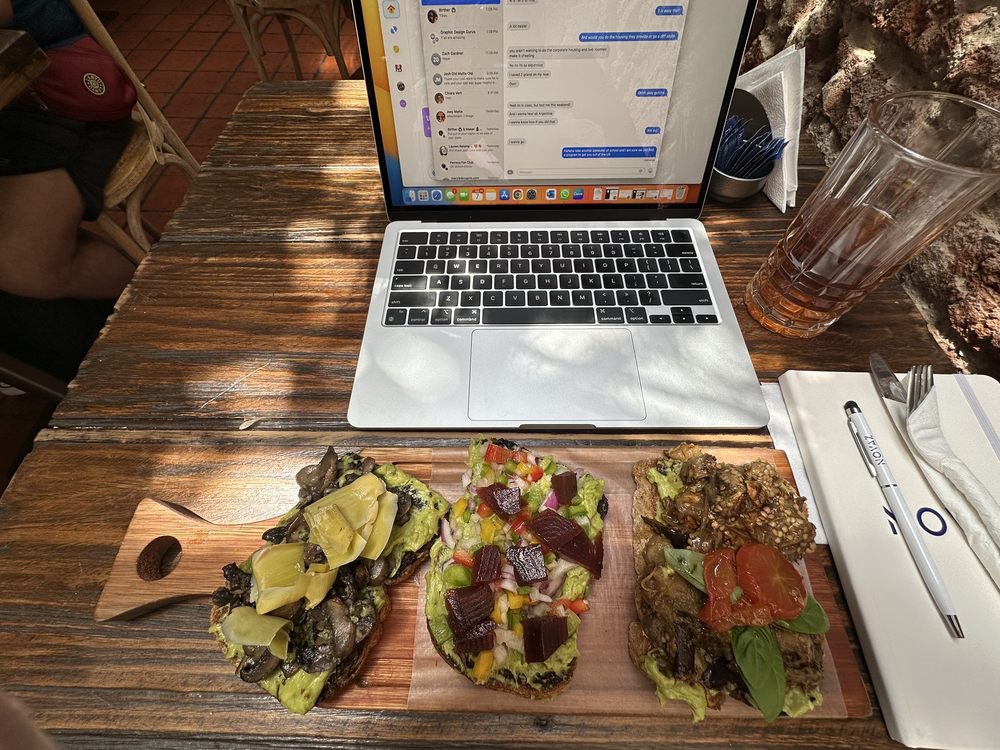 MOSHU TREEHOUSE - Guatemala 4570, Buenos Aires, Argentina - Breakfast ...