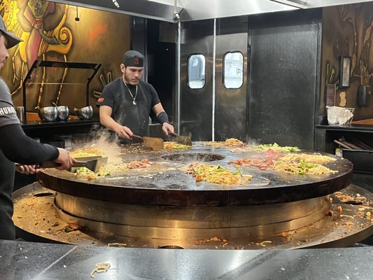 HUHOT MONGOLIAN GRILL - Updated September 2025 - 97 Photos & 108 ...