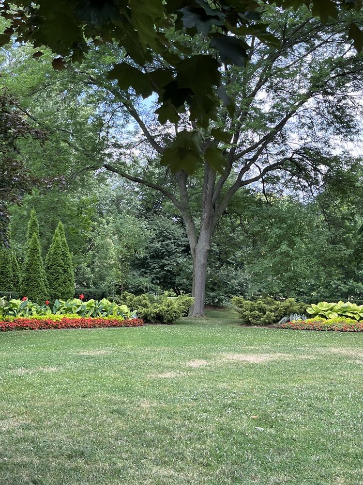 SIMCOE PARK - Updated June 2025 - 29 Photos - 169 King Street, Niagara ...