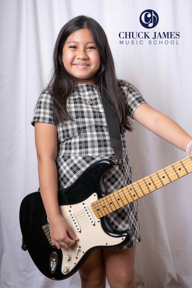 CHUCK JAMES MUSIC SCHOOL - 37 Photos & 13 Reviews - 94-366 Pupupani St ...