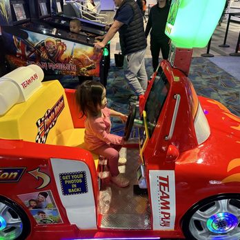 ROUND1 BOWLING & ARCADE - ROSEVILLE - Updated April 2025 - 381 Photos ...