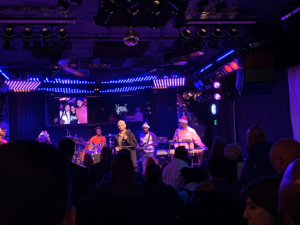 CURVE INN - 44 Photos & 28 Reviews - 3219 S 6th St Rd, Springfield ...