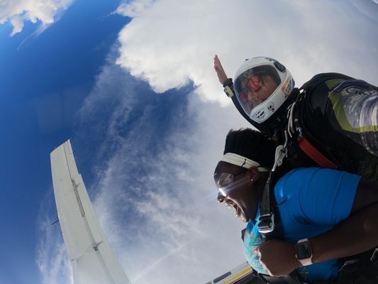 MIAMI SKYDIVING CENTER - Updated August 2025 - 206 Photos & 168 Reviews ...
