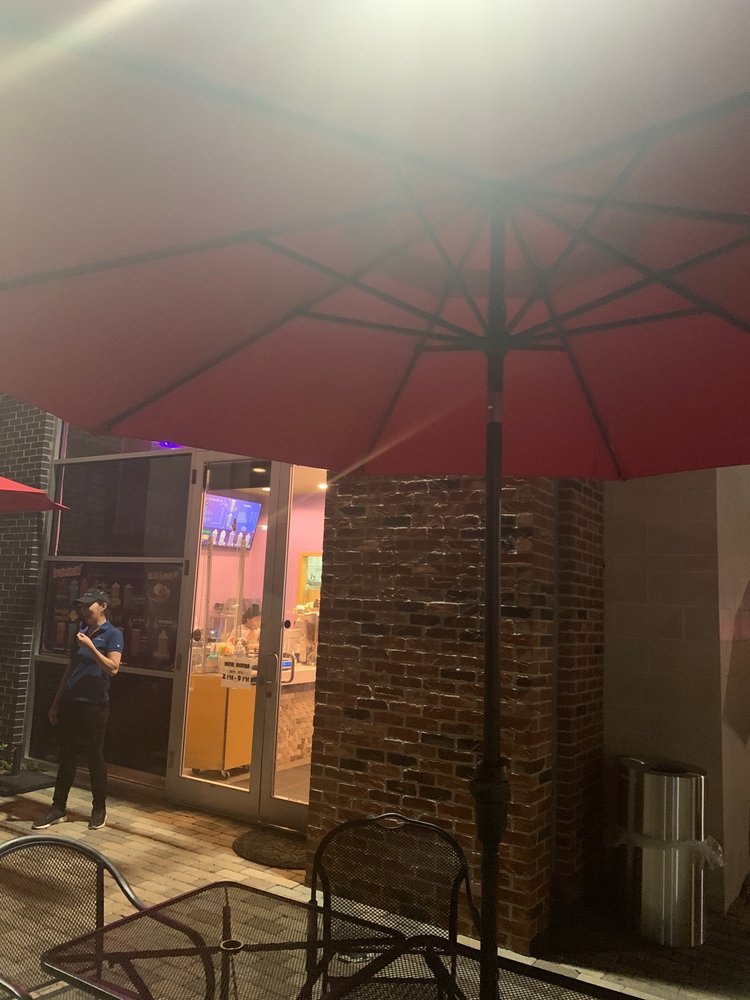 THE BERRY BAR - Updated June 2025 - 39 Photos & 63 Reviews - 1660 W ...