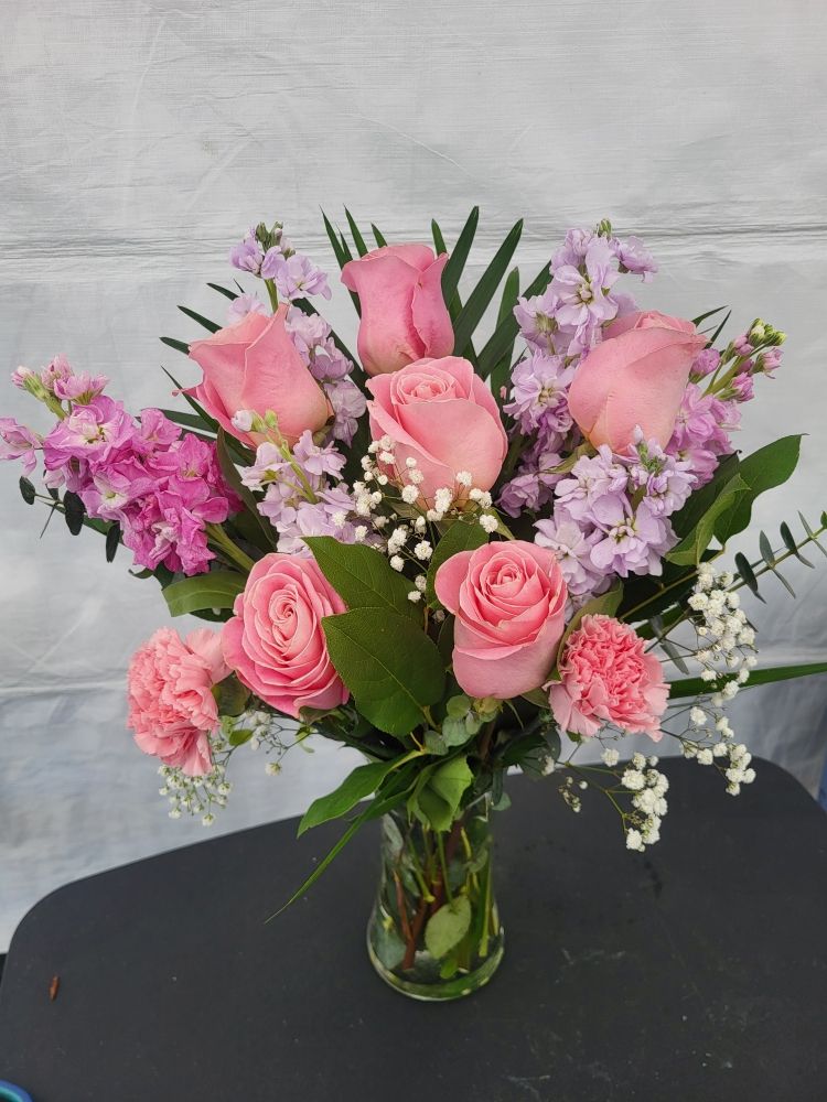 MAGGIE’S FLOWERS - Updated August 2024 - 168 Photos & 39 Reviews - 1224 ...