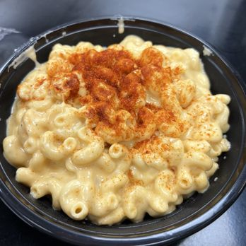 FLUFFIES HOT CHICKEN - HACKENSACK - Updated December 2025 - 327 Photos ...