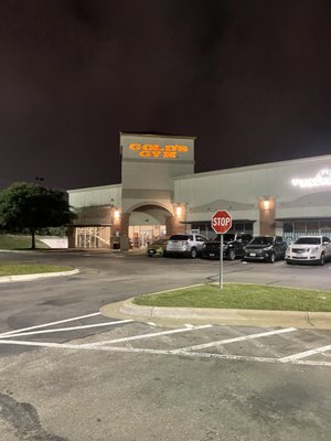 GOLD’S GYM - AUSTIN HESTER’S CROSSING - Updated January 2026 - 17 ...