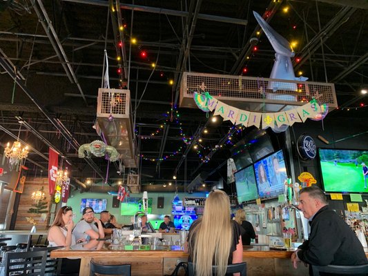 THE GREEN GATOR - Updated April 2025 - 281 Photos & 261 Reviews - 5566 ...