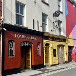 MULLIGAN’S - Updated July 2025 - 116 Photos & 61 Reviews - 8 Poolbeg ...