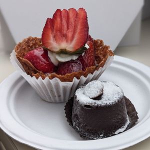 KANEMITSU’S BAKERY & COFFEE SHOP - 307 Photos & 191 Reviews - 79 Ala ...