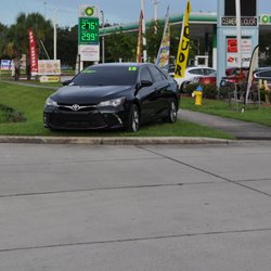 Used Car Dealers - VICTORY AUTO MALL - 10 Photos & 14 Reviews - 10227 ...