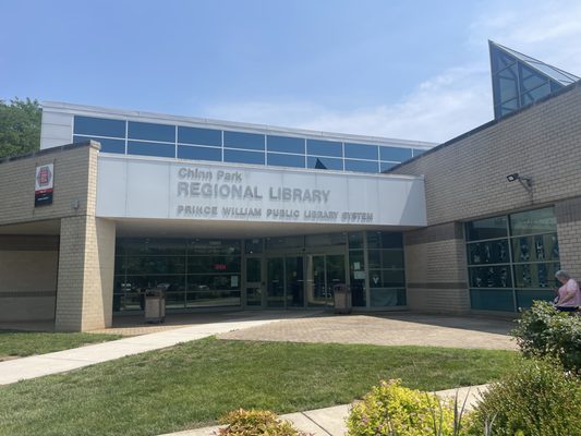 CHINN PARK LIBRARY - Updated October 2025 - 15 Reviews & 21 Photos ...