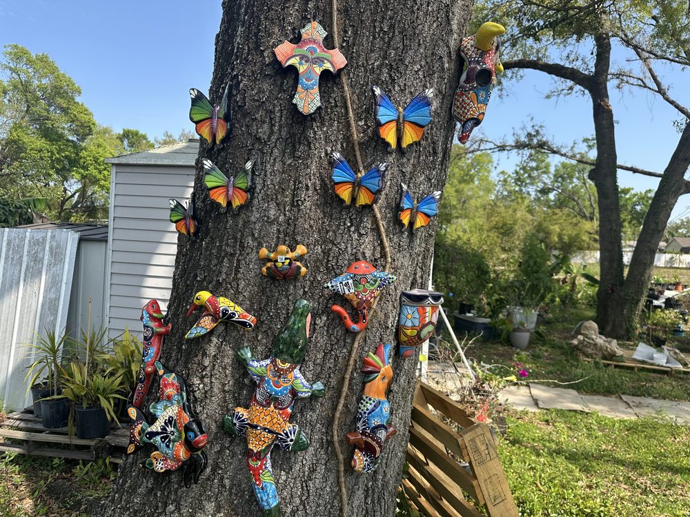 CHAMP MANOR - Updated October 2025 - 16 Photos - 1411 Kingsway Rd ...