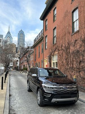 BLUE HEN LIMOUSINE - Updated December 2025 - 14 Photos - 24A Trolley ...