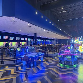 MAIN EVENT WESLEY CHAPEL - Updated December 2025 - 140 Photos & 165 ...