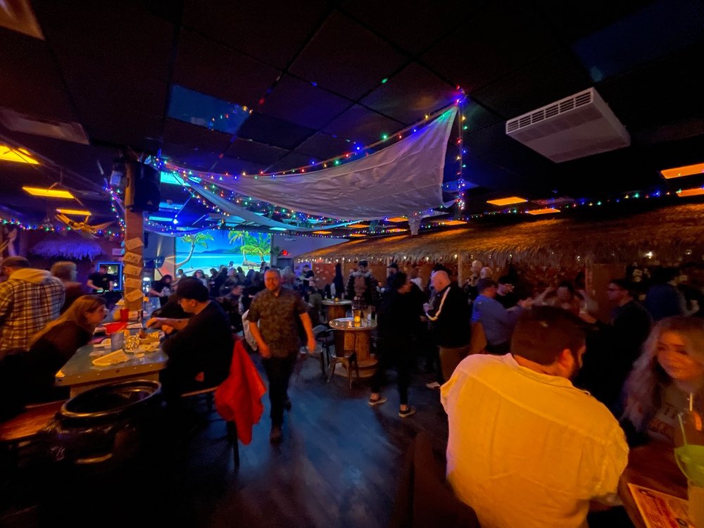 EASTERN PALACE CLUB - 23 Photos & 20 Reviews - 21509 John R Rd, Hazel ...