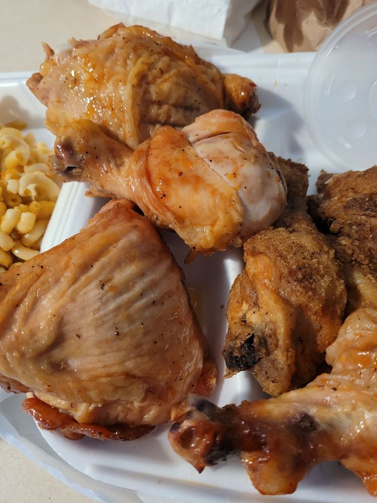 PORKY’S BACKYARD BBQ - Updated December 2025 - 805 East Blvd ...