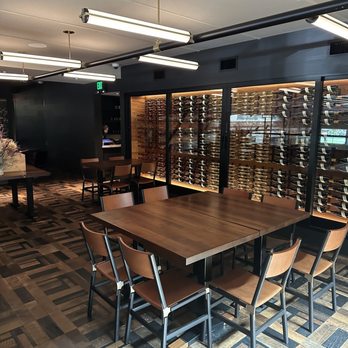 ROOF 106 - Updated May 2024 - 212 Photos & 94 Reviews - 106 Matheson St ...