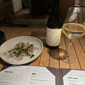 BEACHLIFE GROTTO - Updated November 2024 - 90 Photos & 72 Reviews ...