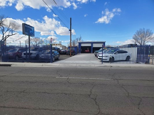 A & R AUTO BODY - Updated December 2025 - 18 Photos & 18 Reviews - 2909 ...