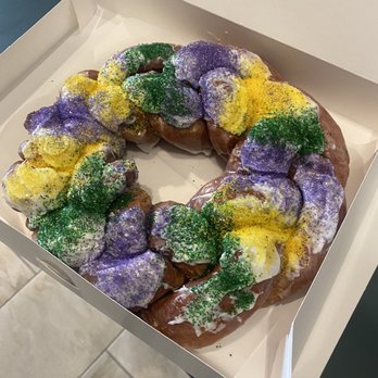 ROBIN’S SNOWFLAKE DONUTS & CAFE - Updated November 2025 - 662 Photos ...