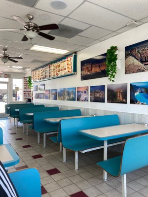 THE LUCKY GREEK - Updated January 2026 - 198 Photos & 314 Reviews ...