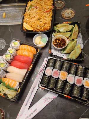 PEKING TOKYO - Updated June 2024 - 69 Photos & 62 Reviews - 176 N Pine ...