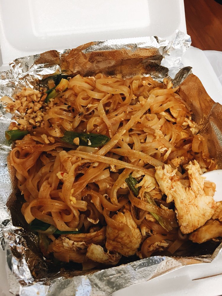 PEAR’S THAI CUISINE - 234 Photos & 412 Reviews - Thai - 8690 Aero Dr ...