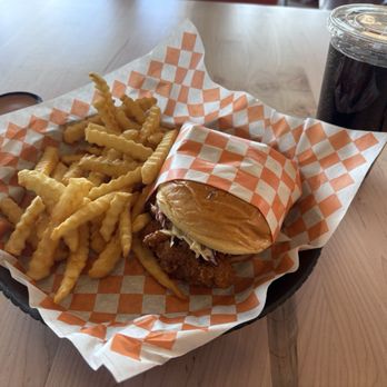 MINNIE BIRD - Updated March 2025 - 107 Photos & 65 Reviews - 1428 N ...