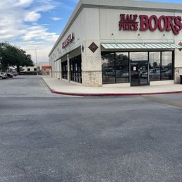 Half Price Books Reviews | Read Customer Service Reviews of hpb.com