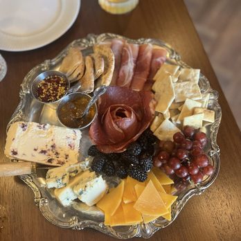 THE RABBIT HOLE - Updated October 2025 - 23 Photos & 10 Reviews - 201 W ...