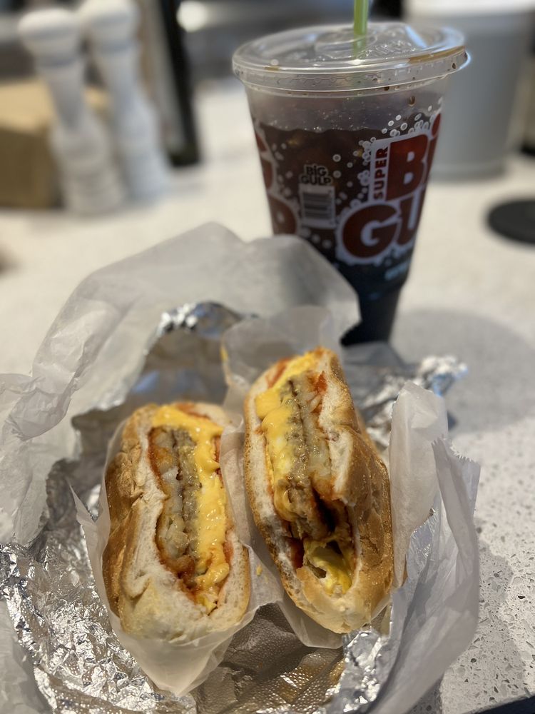 DAONA GOURMET DELI - Updated November 2025 - 32 Photos & 31 Reviews ...