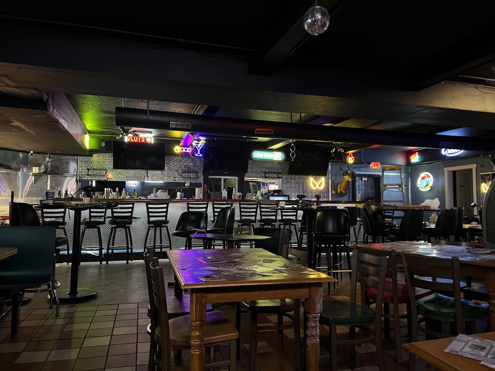 SHORE 22 - Updated October 2025 - 815 South 22nd St, Decatur, Illinois ...