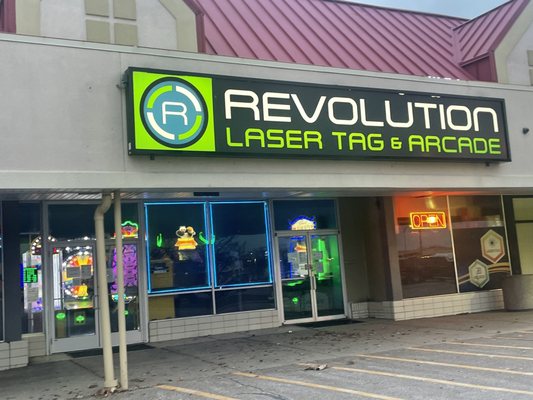 REVOLUTION LASER TAG & ARCADE - Updated August 2025 - 39 Photos & 26 ...