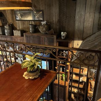 MATE FACTOR - Updated September 2025 - 629 Photos & 447 Reviews - 401 E ...