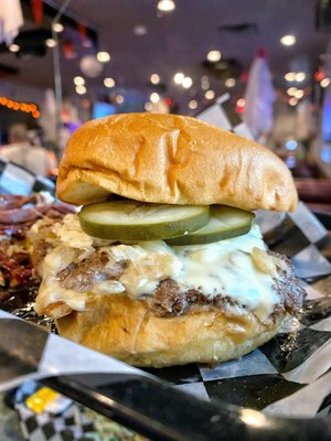 BURGER DIVE - Updated January 2026 - 186 Photos & 138 Reviews - 731 ...