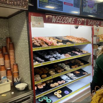 DANDEE DONUT FACTORY - Updated June 2025 - 855 Photos & 838 Reviews ...