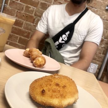 HEEMEE COFFEE + BAKERY - Updated November 2025 - 395 Photos & 194 ...