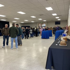 TRACY COMMUNITY CENTER - Updated July 2025 - 400 E 10th St, Tracy ...