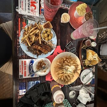 PINK PIG - Updated July 2025 - 128 Photos & 209 Reviews - 824 Cherry ...