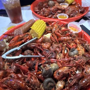 RUSTY HOOK BAR & GRILL - Updated December 2025 - 57 Photos & 40 Reviews ...