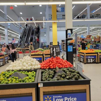 WALMART SUPERCENTER - Updated November 2025 - 12 Photos - 141 ...