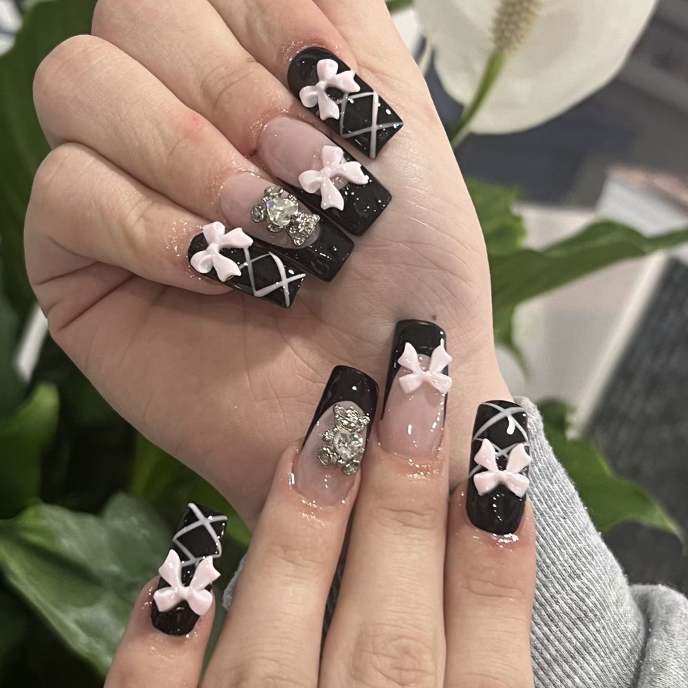 ONGLES WELLINGTON SPA - Updated January 2025 - 4223 Rue Wellington ...