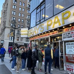 GRAY’S PAPAYA - Updated April 2025 - 1322 Photos & 1640 Reviews - 2090 ...