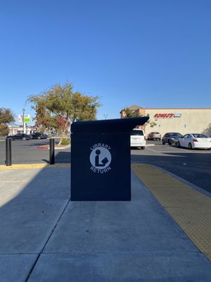 BETTY RODRIGUEZ REGIONAL LIBRARY - Updated December 2025 - 19 Photos ...