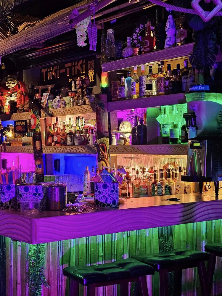 TIKI TIKI ON WHYTE - Updated September 2025 - 32 Photos - 10037 82 ...