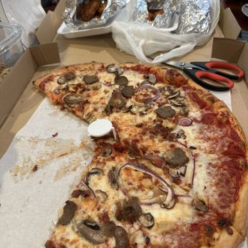 JAY’S PIZZA - Updated December 2024 - 526 Photos & 756 Reviews - 2412 S ...