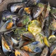MUSSEL BAR & GRILLE - ARLINGTON - 661 Photos & 687 Reviews - 800 N ...