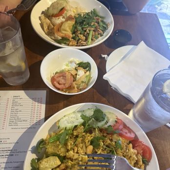 GRA POW - Updated July 2025 - 852 Photos & 1378 Reviews - 497 E ...